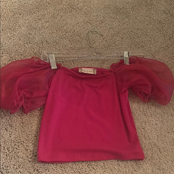 Altar'd State | Tops | Hot Pink Puff Sleeve Altered State Crop Top ...
